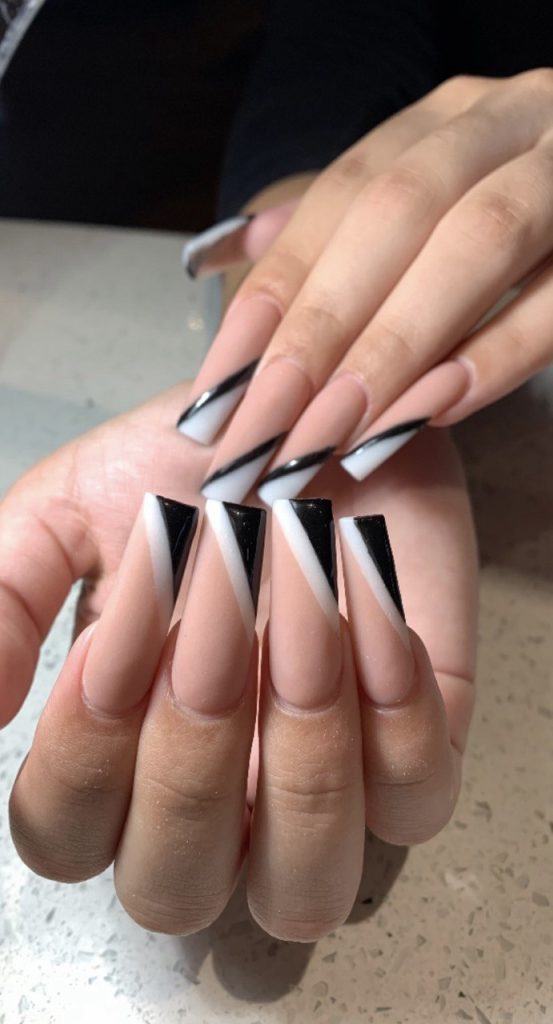 Gallery – New World Nails Lounge & Spa